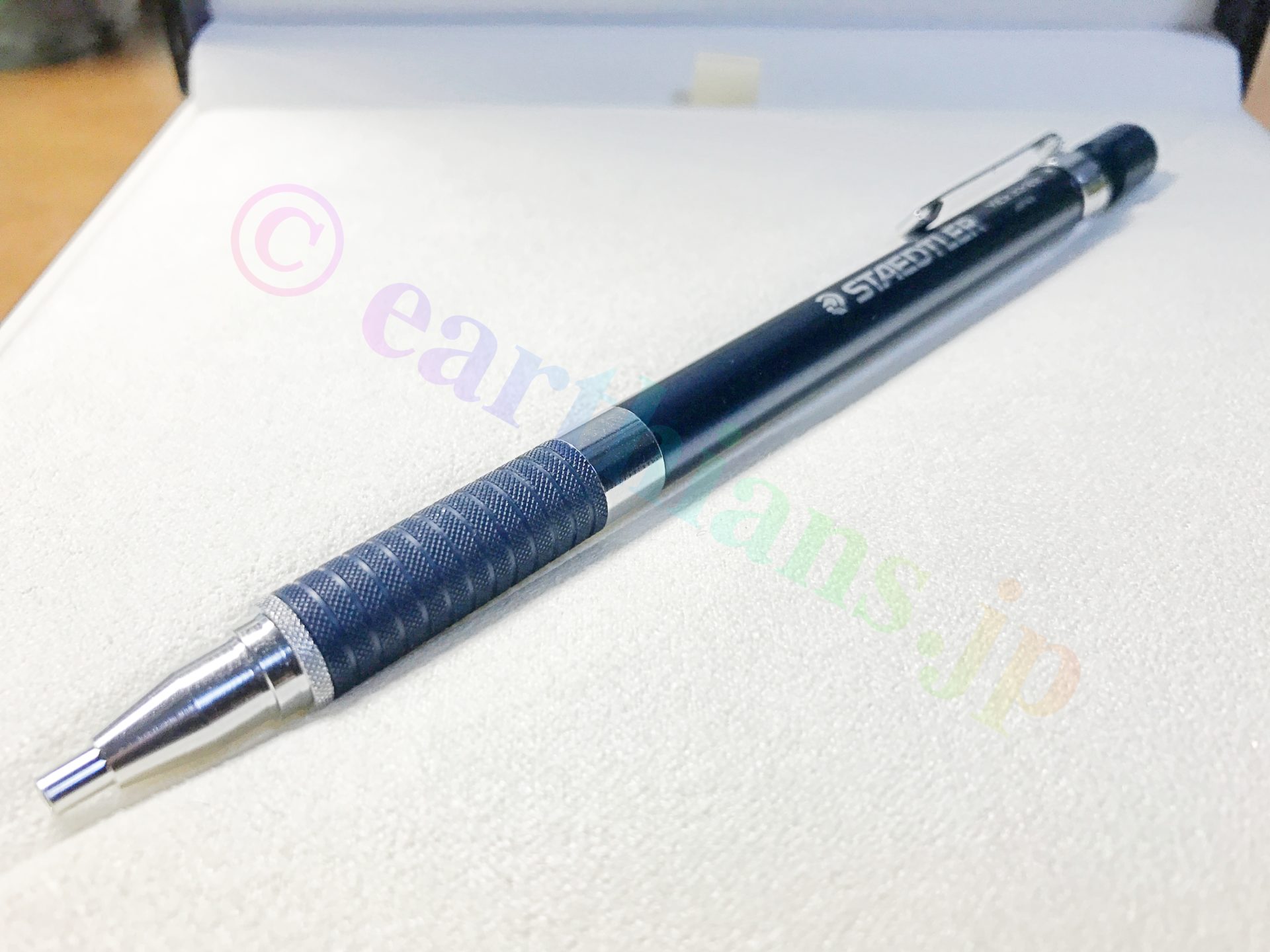 【極秘】TOEIC高速マークに極限まで特化した市場最強のペンをご紹介！解答時間を大幅に短縮することでハイスコアの世界への扉を開きましょう。 | EARTHIANS JOURNAL